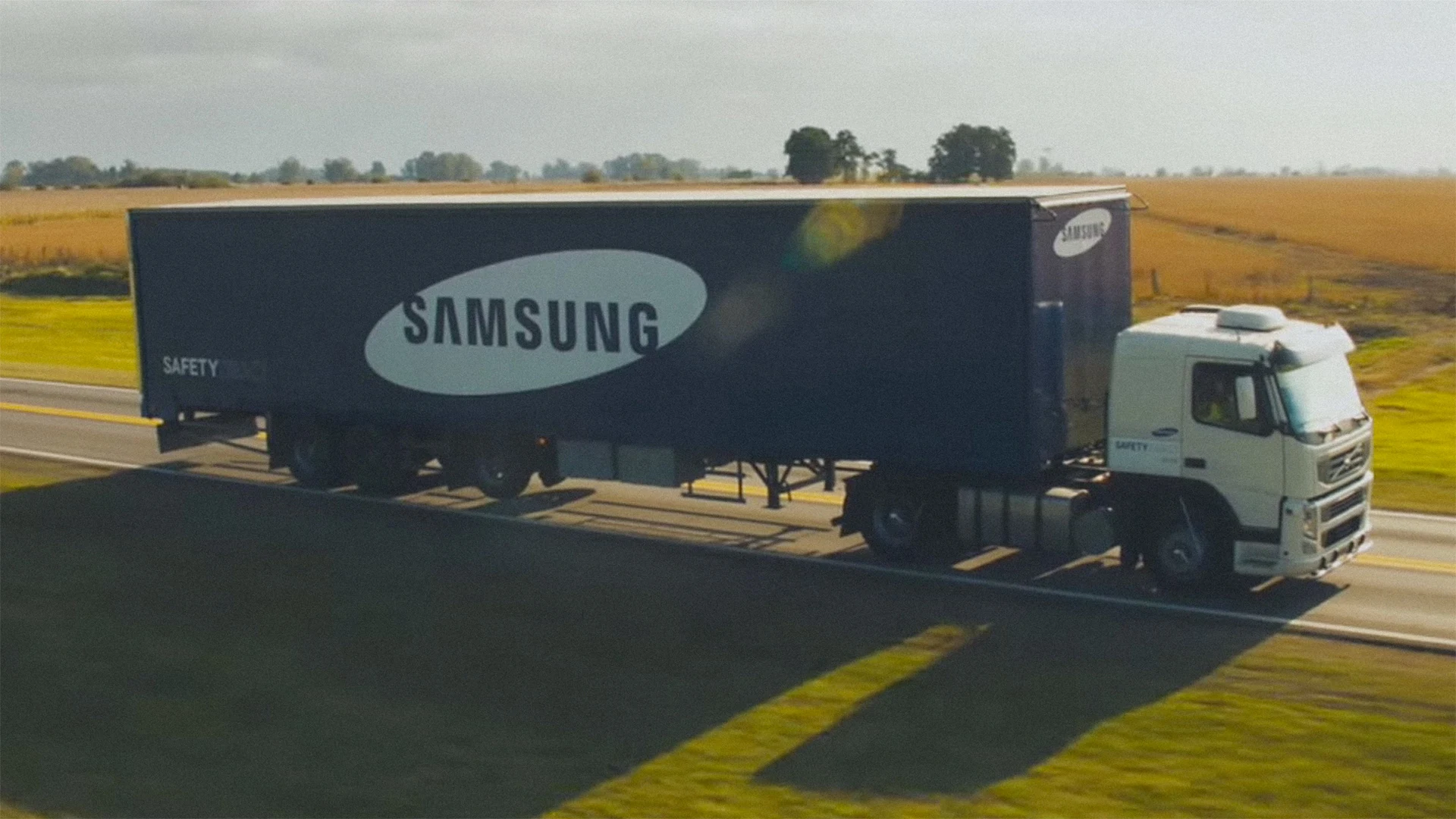 Truck Carrying KES 1.2 Billion Worth of Samsung Foldables Stolen in London