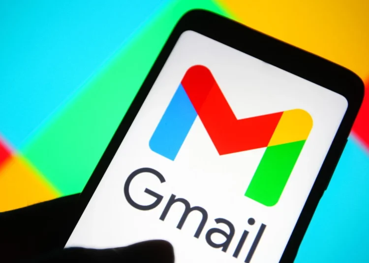 How to Switch Your Default Gmail Account Without Losing Emails